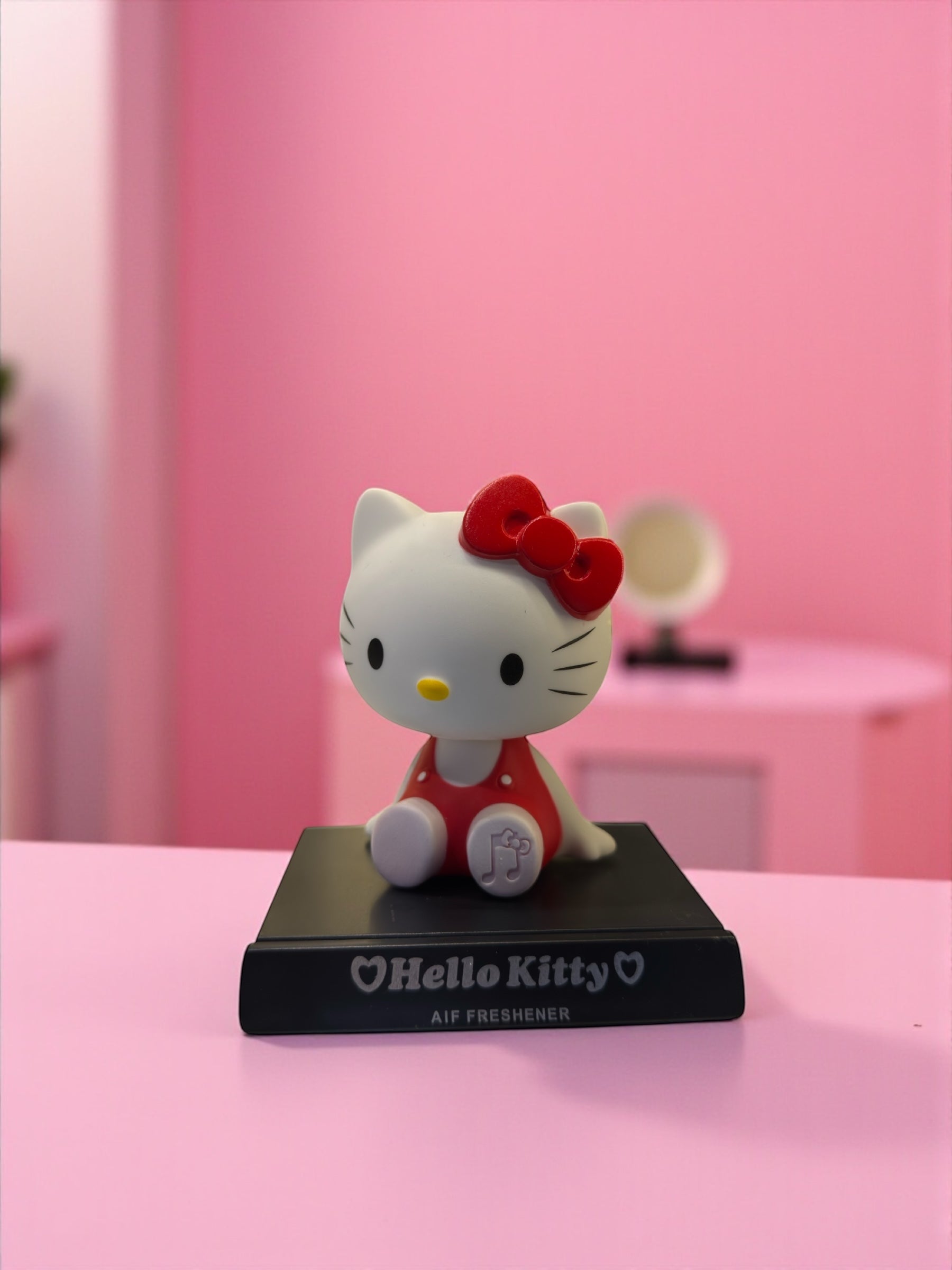 Hello Kitty Bobble Head – Shop Your Flowers