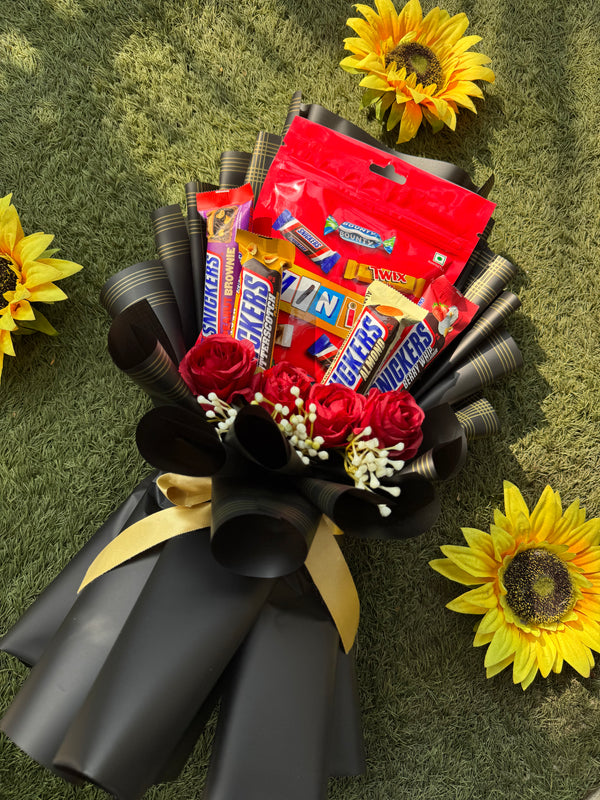 Snickers Chocolate Bouquet – A Statement Of Sweet Indulgence – Shop ...